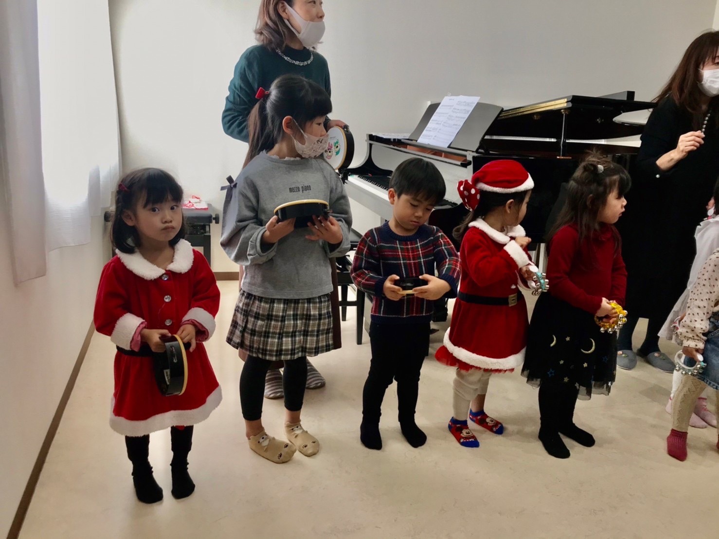 グループレッスンで協調性を養おう☆ | 住吉区・阿倍野区帝塚山のドレミきらきらピアノ・ドラム・リトミック教室| 阿倍野区帝塚山のピアノ・ドラム ...