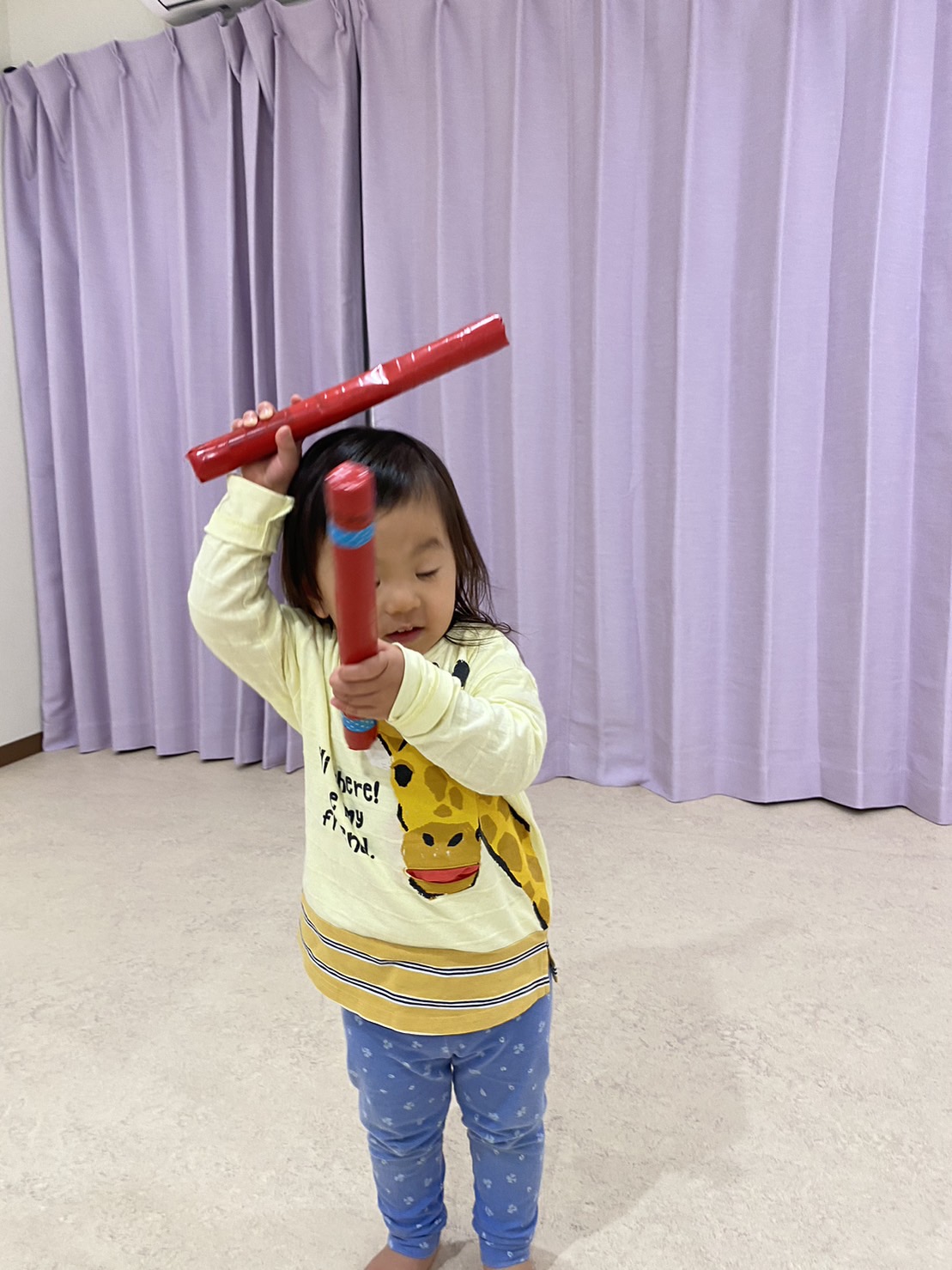 はじめて鍵盤を触ったよ！ | 住吉区・阿倍野区帝塚山のドレミきらきらピアノ・ドラム・リトミック教室| 阿倍野区帝塚山のピアノ・ドラム ...