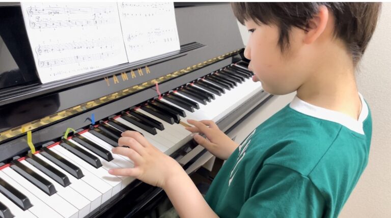 先読みができるようになってきています！ | 住吉区・阿倍野区帝塚山のドレミきらきらピアノ・ドラム・リトミック教室| 阿倍野区帝塚山のピアノ ...