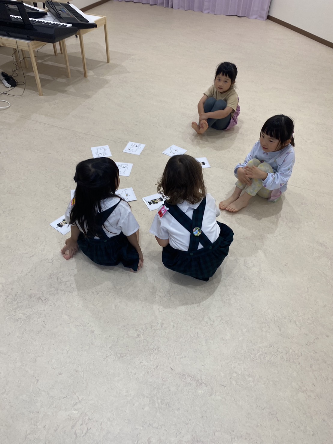 様々な小道具を使って鍵盤のお勉強♪ | 住吉区・阿倍野区帝塚山のドレミきらきらピアノ・ドラム・リトミック教室| 阿倍野区帝塚山のピアノ・ドラム ...