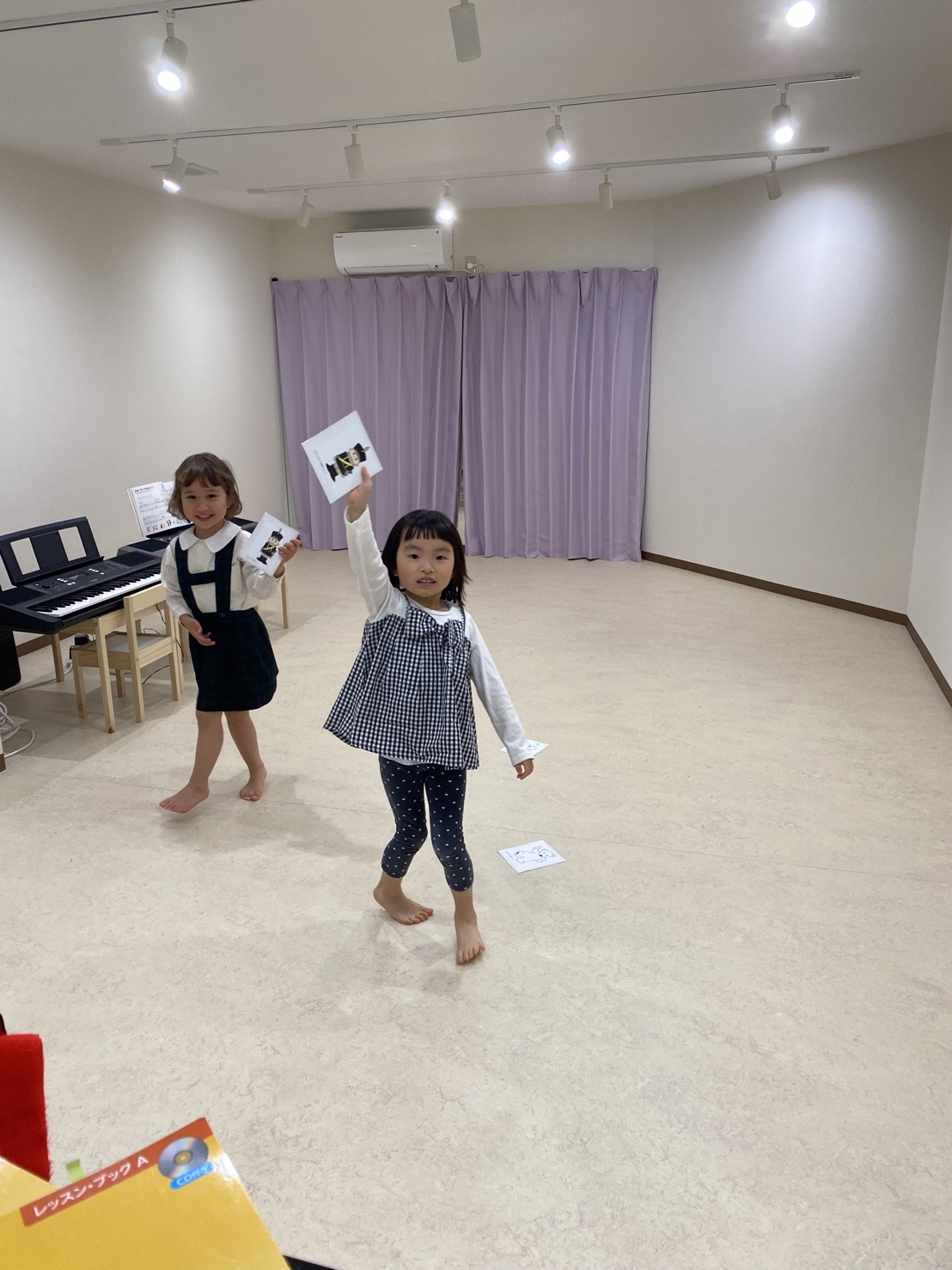 プレピアノで楽しくピアノ導入を♪ | 阿倍野区帝塚山のピアノ・リトミック教室| 0歳からスタート！阿倍野区帝塚山のピアノ・リトミック・声楽 ...