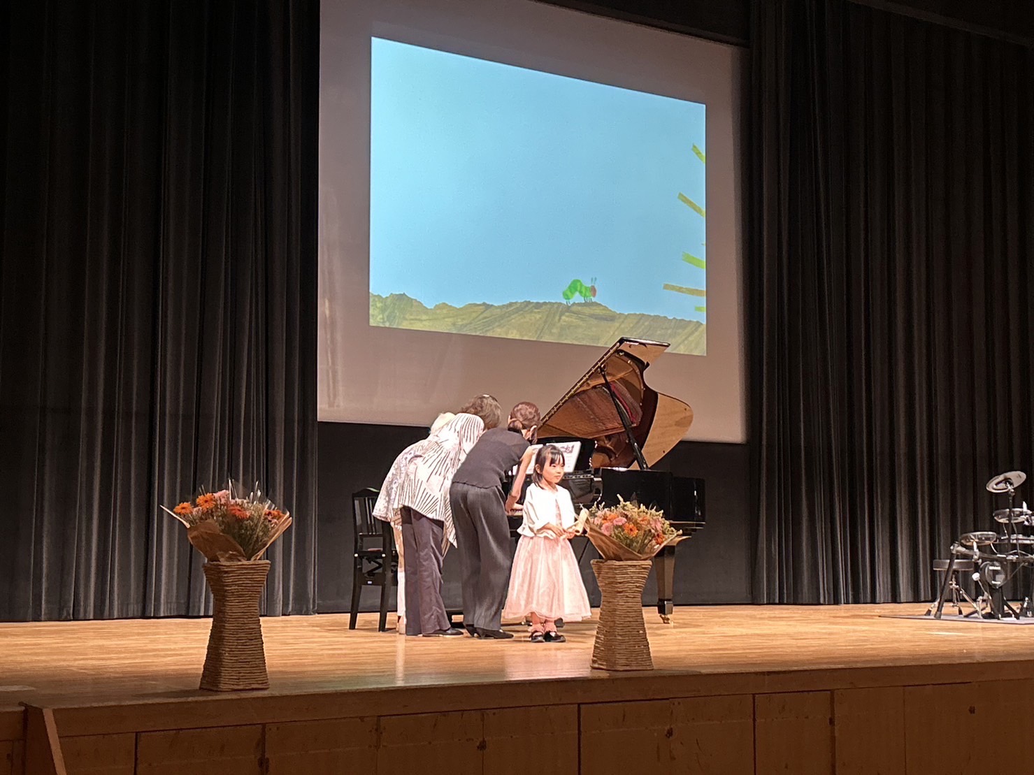 虹の音コンサート、無事終了しました♪ | 住吉区・阿倍野区帝塚山のドレミきらきらピアノ・ドラム・リトミック教室| 阿倍野区帝塚山のピアノ ...